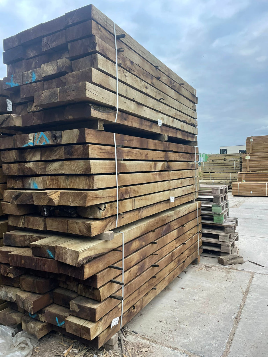 Tuinhout palen, weidepalen, ronde houten palen – HOUTSTOCK